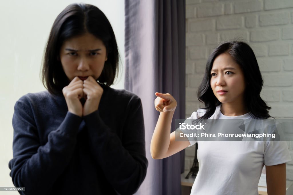 Back Biting - Englisch.net